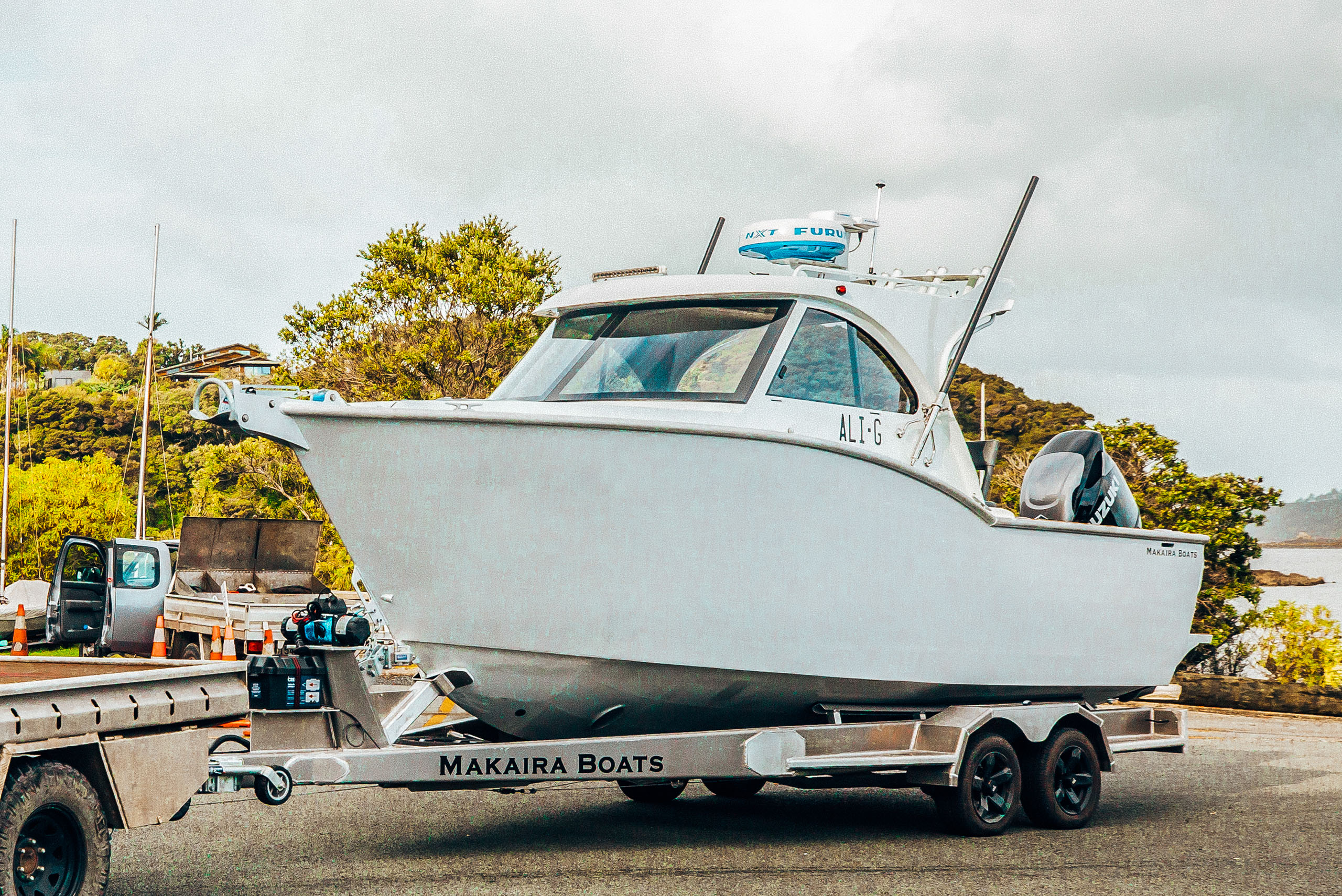 Gen3 750 Outboard - Makaira Boats