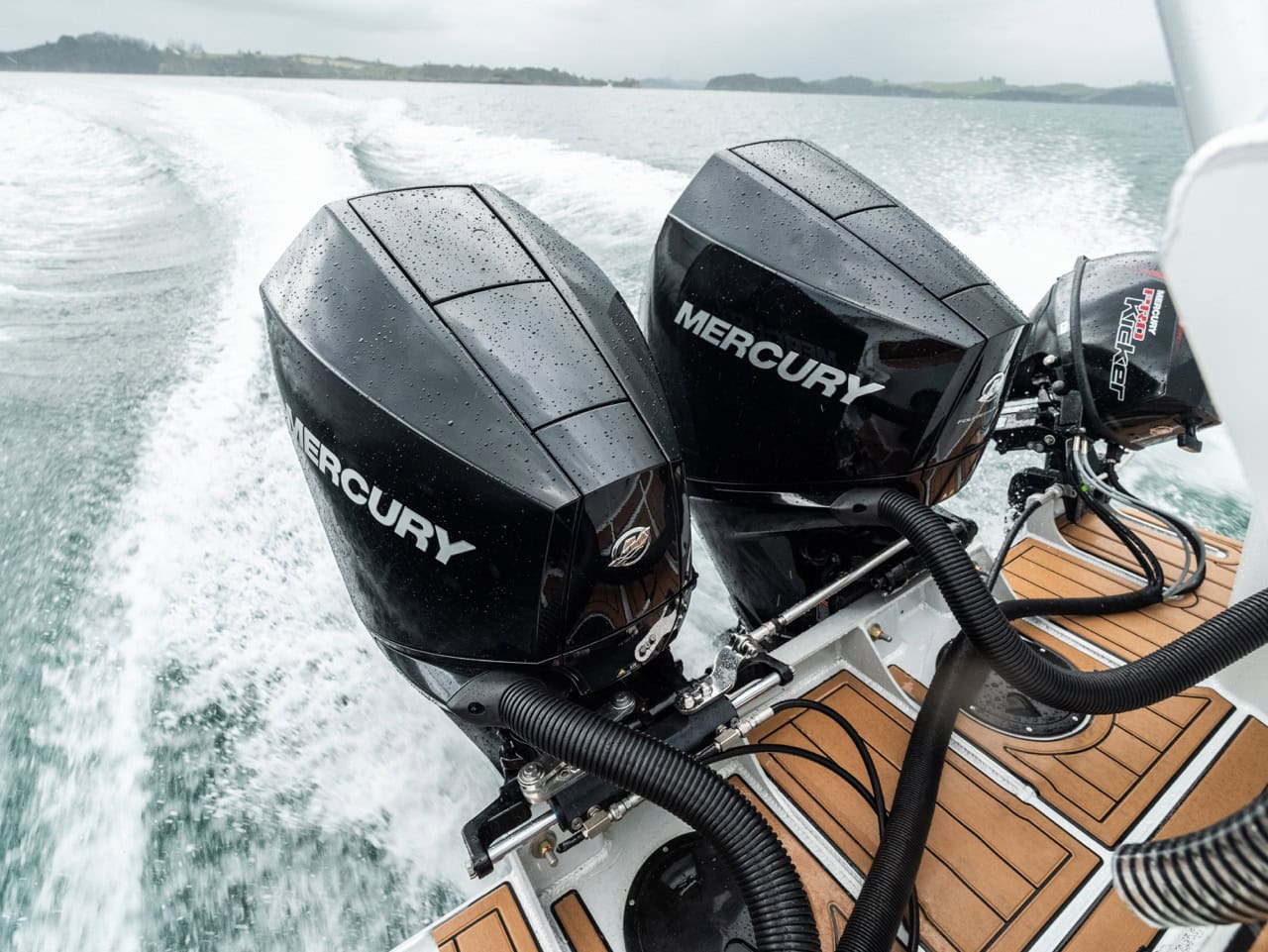 Gen3 850 Outboard - Makaira Boats
