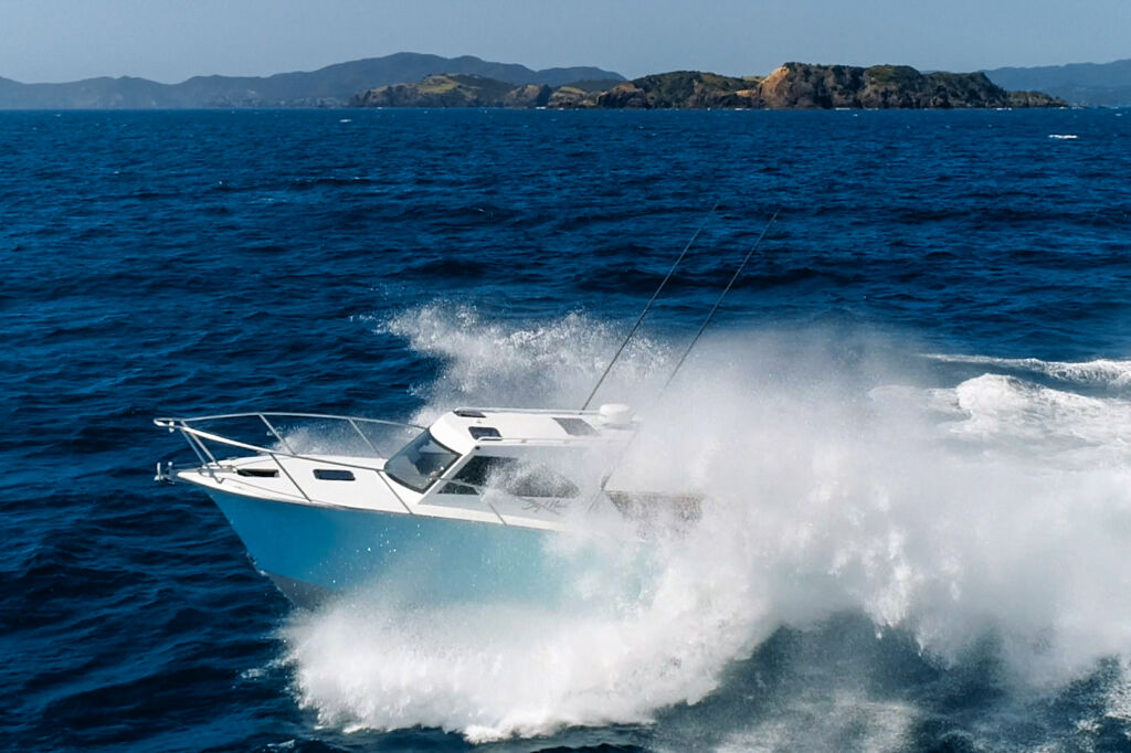 Gen3 31 Outboard - Makaira Boats