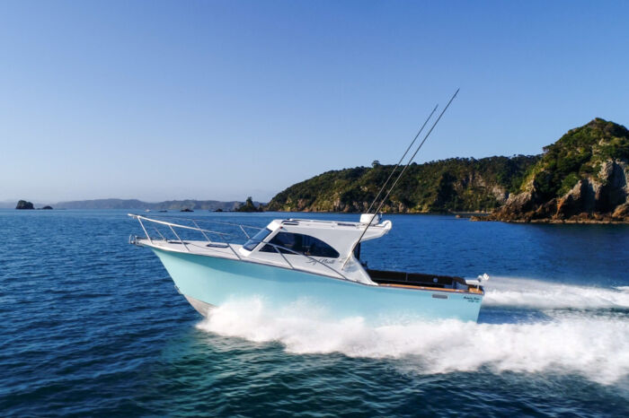 Gen3 31 Outboard - Makaira Boats